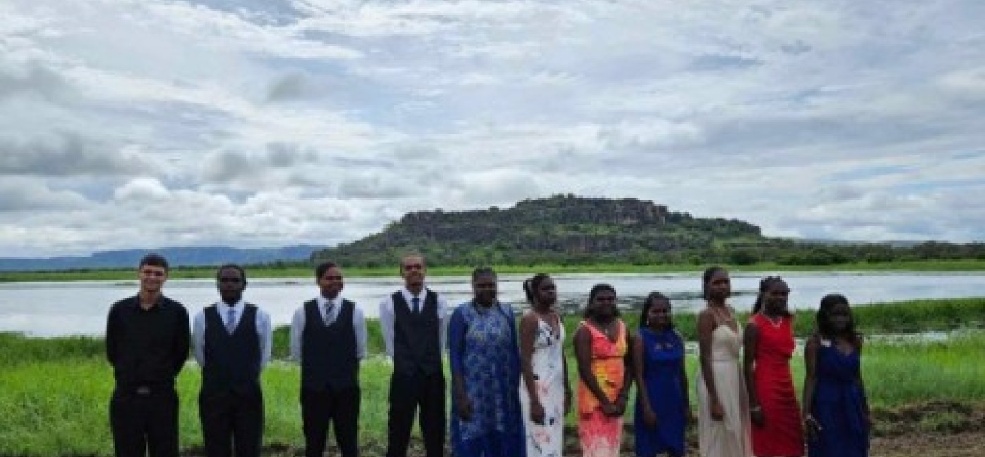 Students from Gunbalanya School graduate | West Arnhem Regional Council